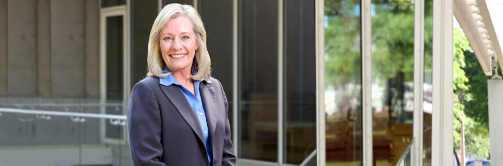 Shauna J. Wright - Kelly Hart & Hallman, LLP